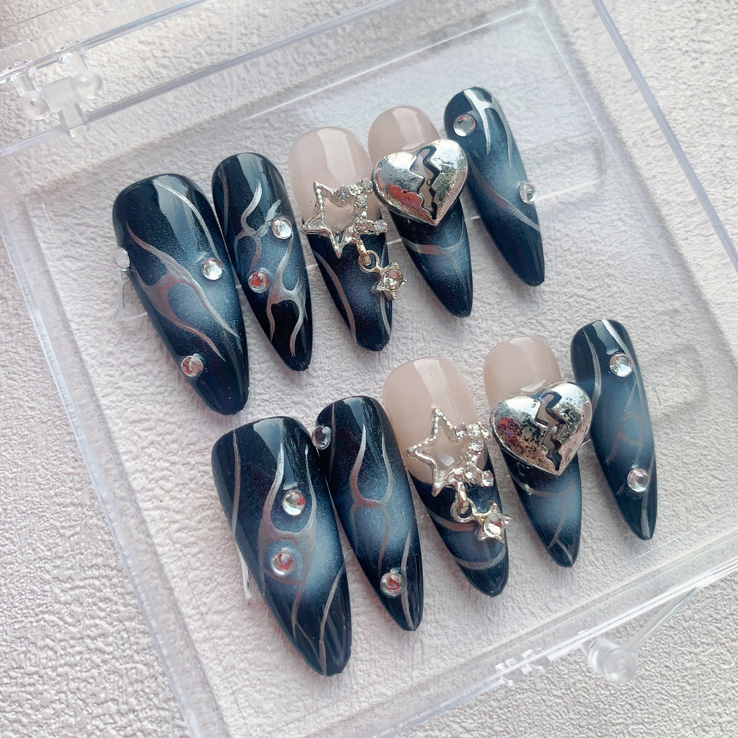 Y2K Nails – Fullovenail