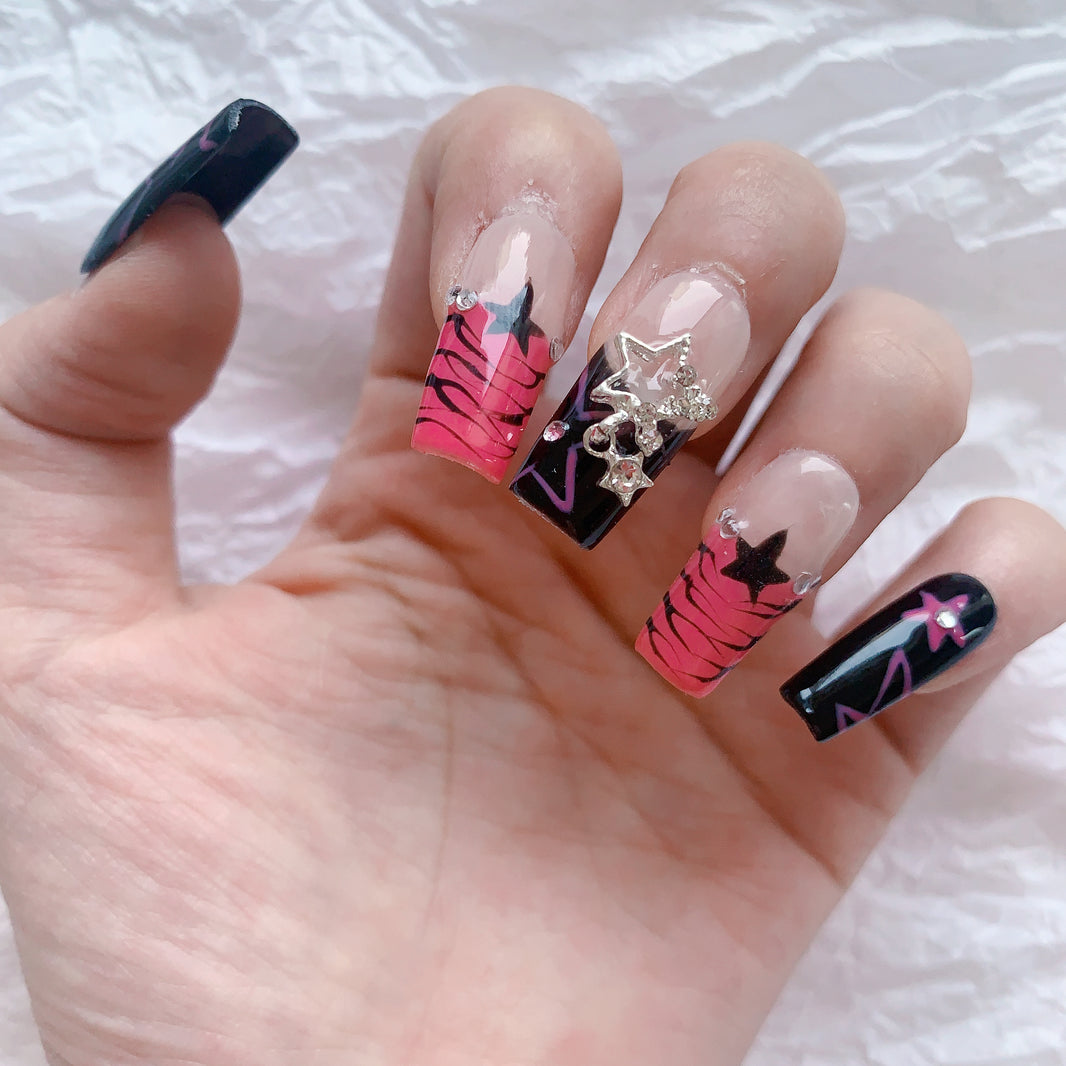 Y2K Nails – Fullovenail