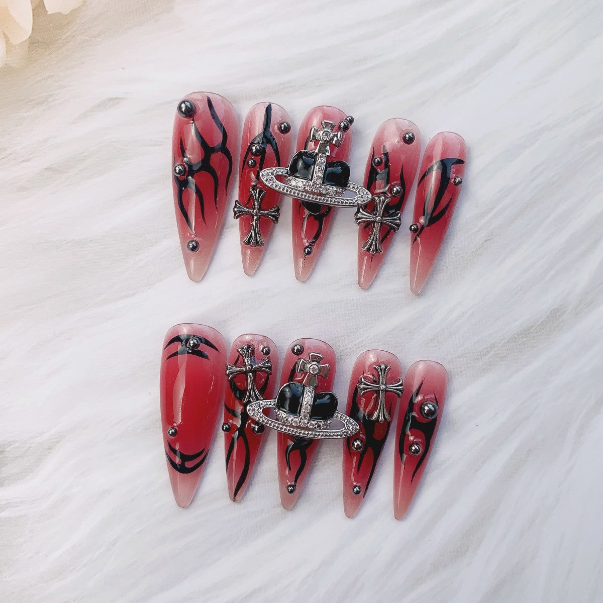 Y2K Nails – Fullovenail